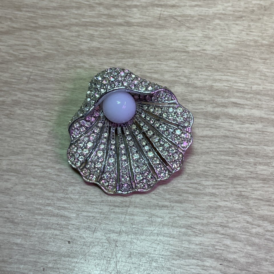 Vintage Kramer of New York Ladies Shell Pin/Brooch rhinestone glass ...