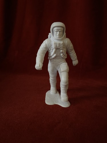 Vintage 1970s Louis Marx White Plastic 6" Apollo Astronaut Figures Lot ...