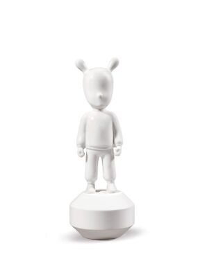 LLADRÓ The White Guest Figurine. Small Model.. Porcelain The Guest ...