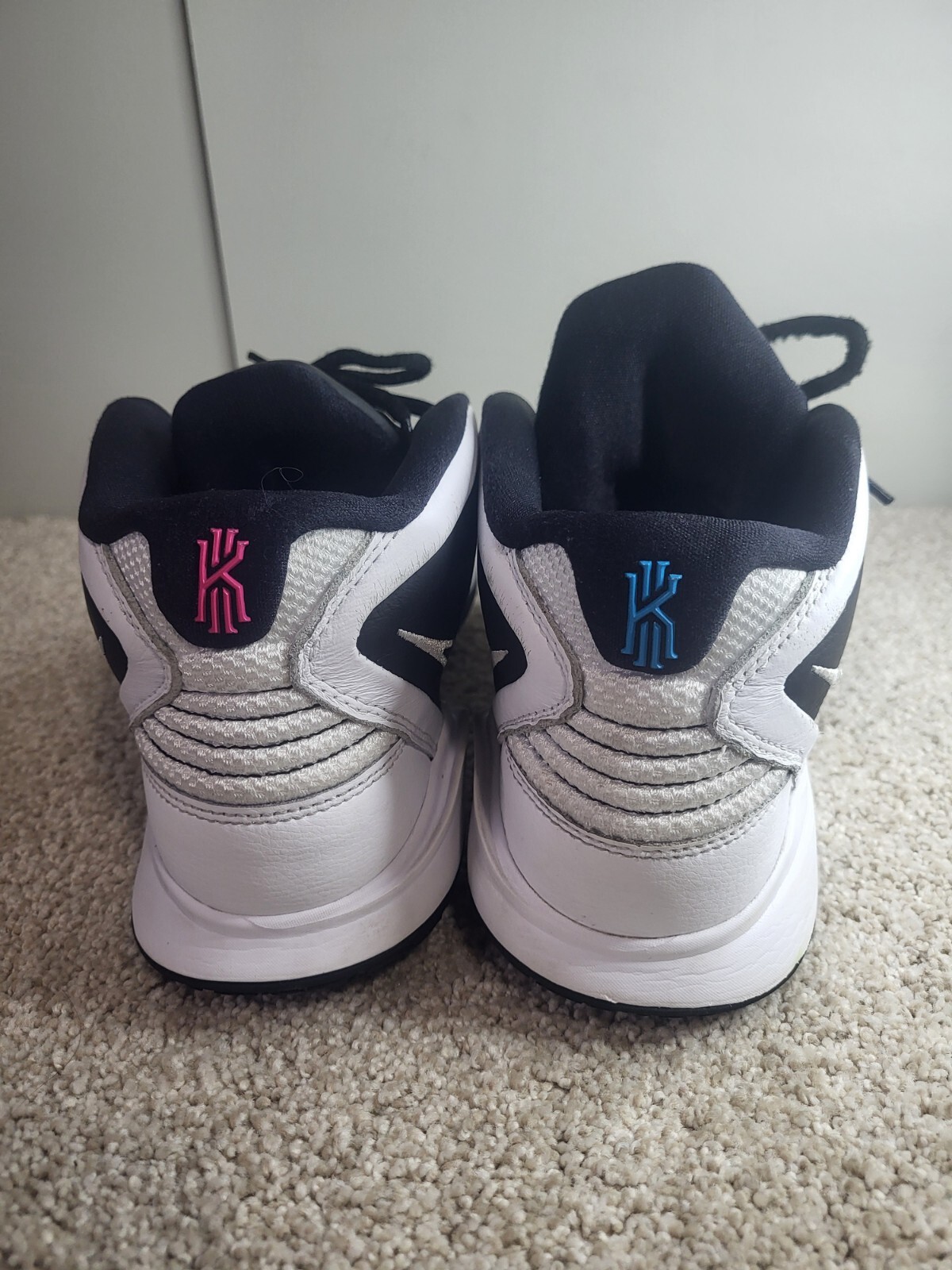 Nike Kyrie 8 Infinity South Beach Mens Athletic Baske… - Gem