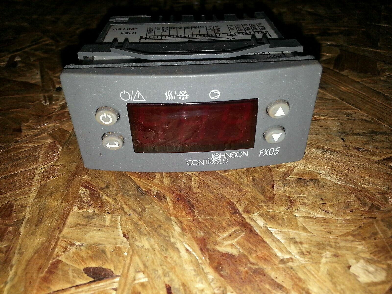 JOHNSON CONTROLS LP-FX05P02-001C | eBay.de