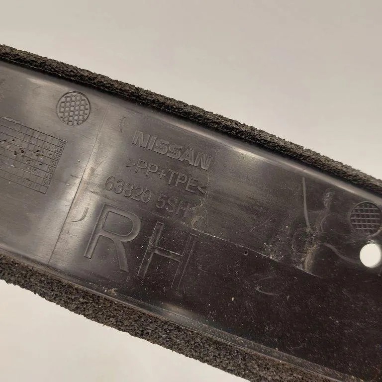 NISSAN LEAF ZE1 Wing Plastic Cover 6338205SH1A Electricity 2022 ...