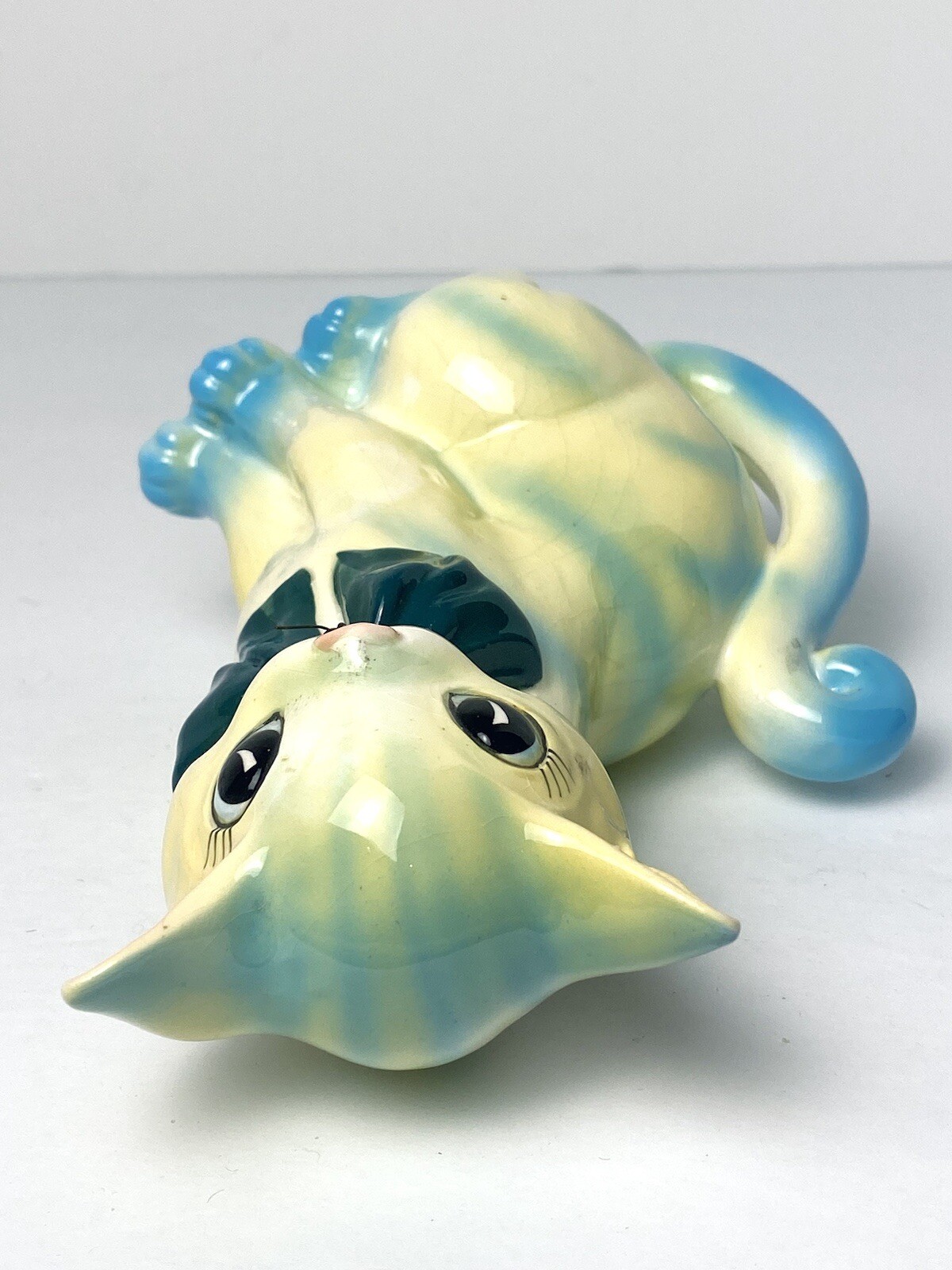 Lipper Mann Cat Figurine 1950s Japan Ceramic Blue Yellow Striped Bow ...