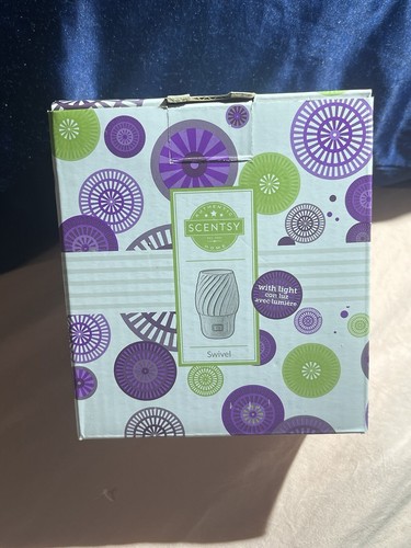 SCENTSY Spin Fan White Plug in Wall Diffuser Air Freshener Lights Up~No ...