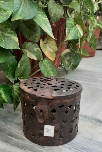 Old Iron Box Rusty Storage Container Hand Carved Antique BOX With lid ...