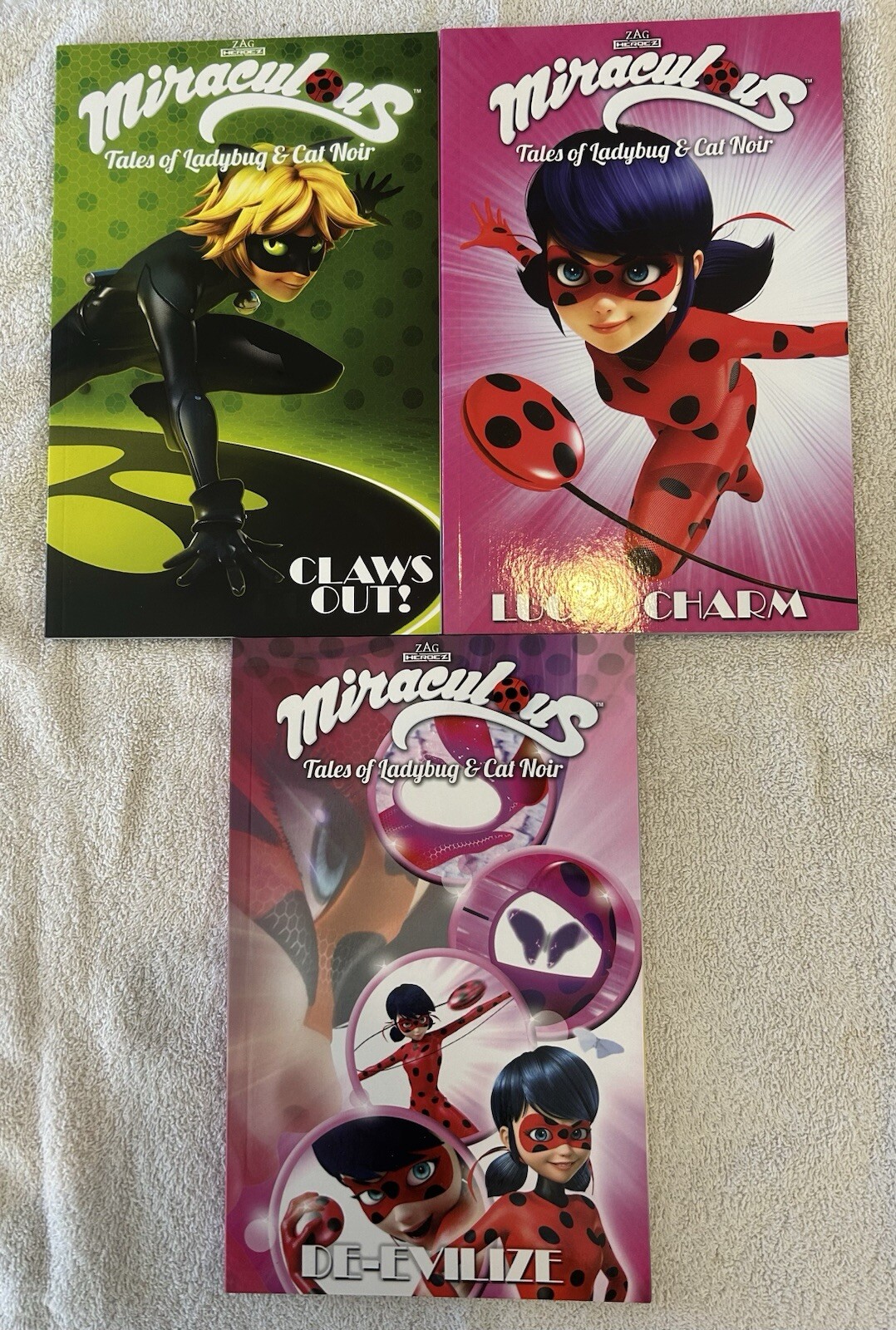 MIRACULOUS: Tales of Ladybug and Cat Noir Lot of 3 Comic Chapter Books ...