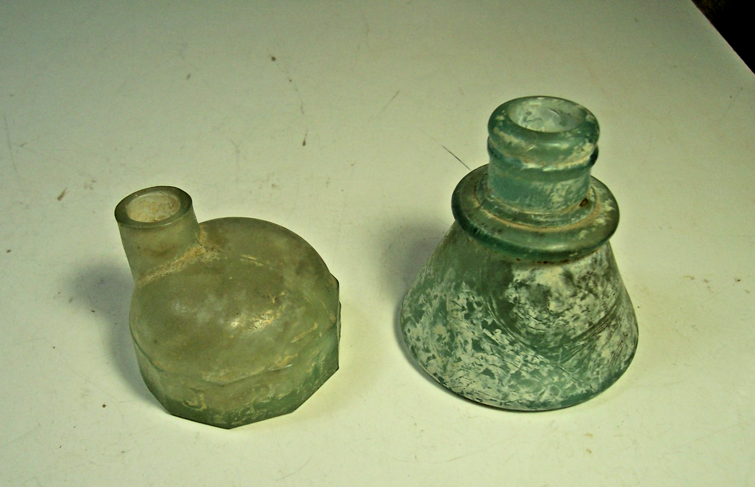 J & IEM 1870s DOMED IGLOO TURTLE INK BOTTLE & CARTERS CONE INK BOTTLE ...