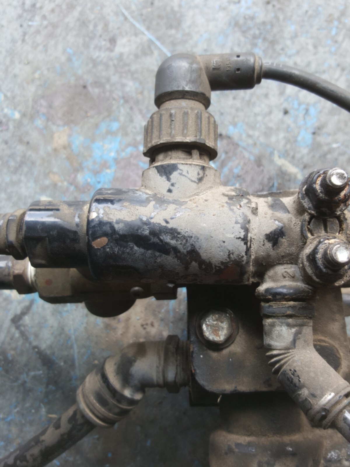 BENDIX VALVE T112708 + BENDIX INLINE QUICK RELEASE VALVE 113202 | eBay