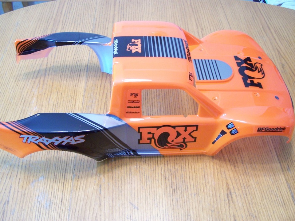 Fits Traxxas Unlimited Desert Racer UDR Orange Black Fox Body 85086-4 ...