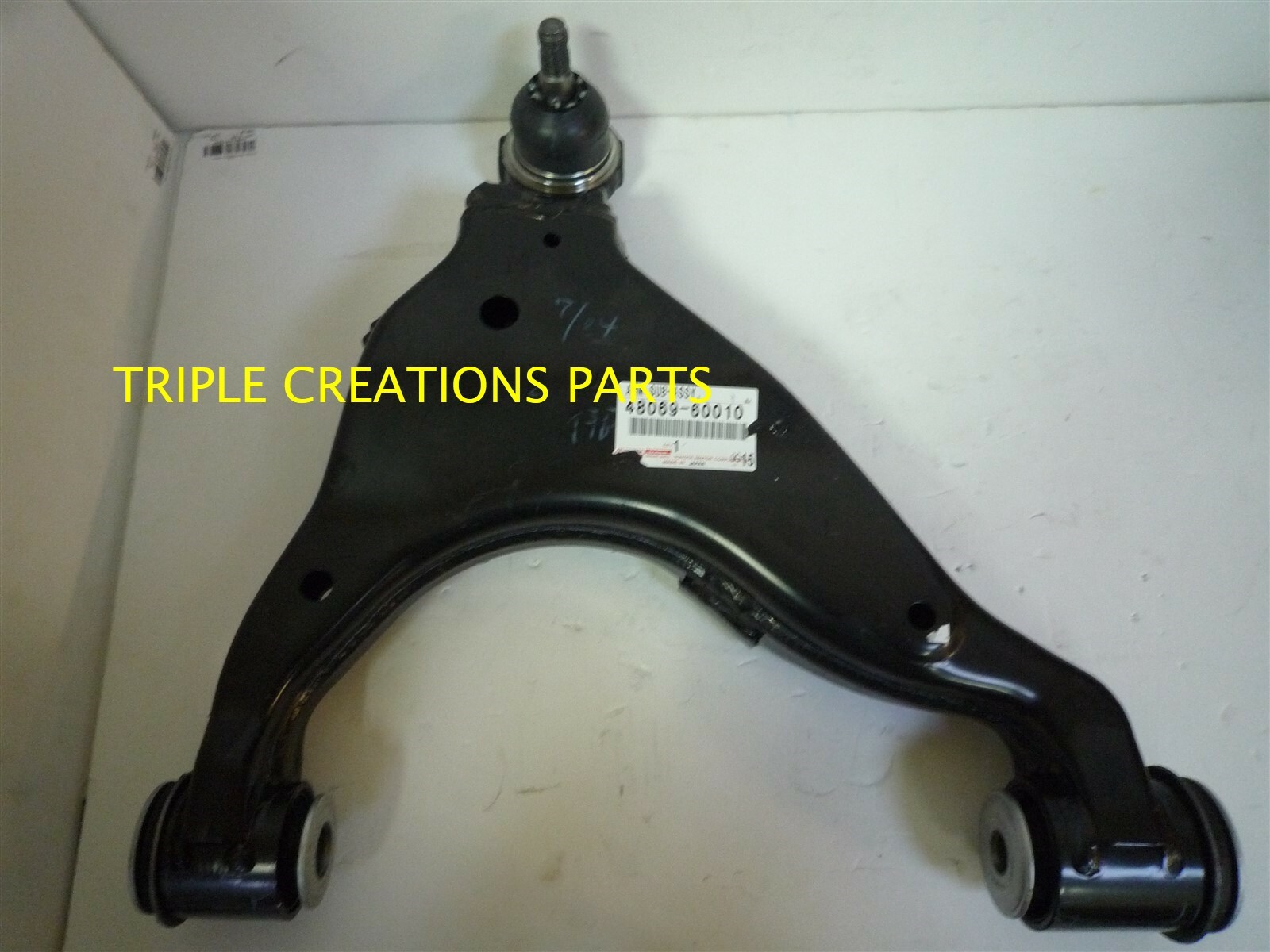 4806960010 Genuine Toyota Arm Front Suspension Lower LH 48069-60010 OEM ...