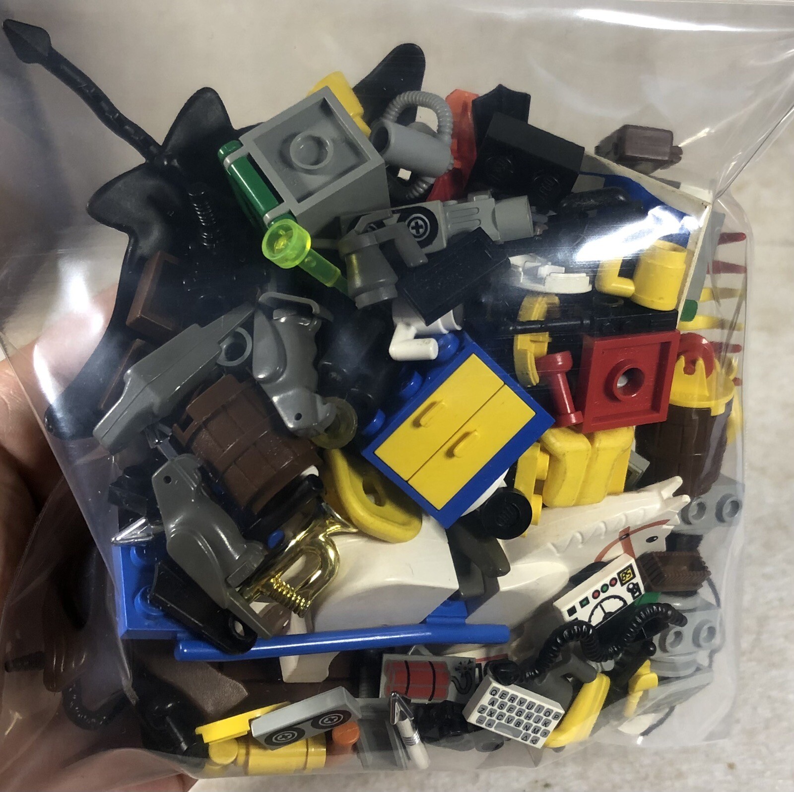 LEGO Mixed Lot Of Animals And Accessories Pirate Props For Minifigures ...