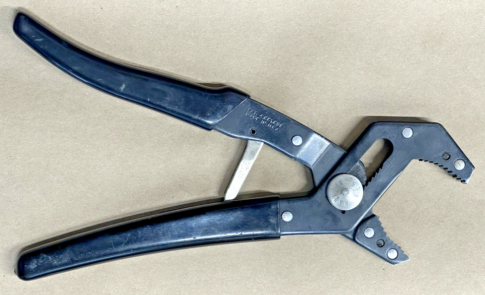 Craftsman® U.S.A Professional Robo Grip® 9" Curved Jaw Self-Adjusting ...