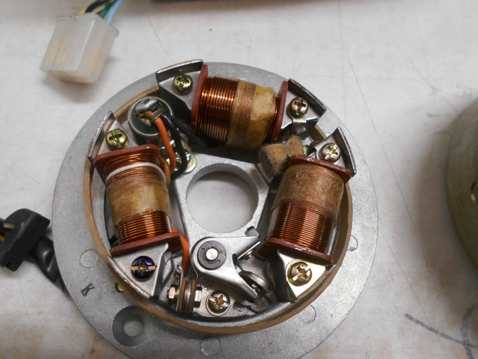 GENUINE YAMAHA PARTS STATOR ASSEMBLY DT175FA 1974 DT175B 1975 458-81300 ...