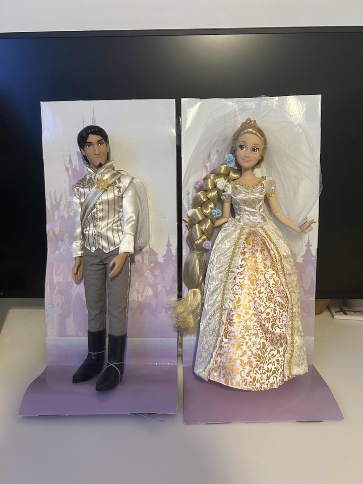 Tangled - Rapunzel and Flynn Rider Wedding, Long Hair [Disney Store ...
