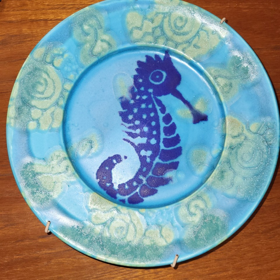 9" Teal Blue & Green Seahorse Art Pottery Plate Queensland Potter ...