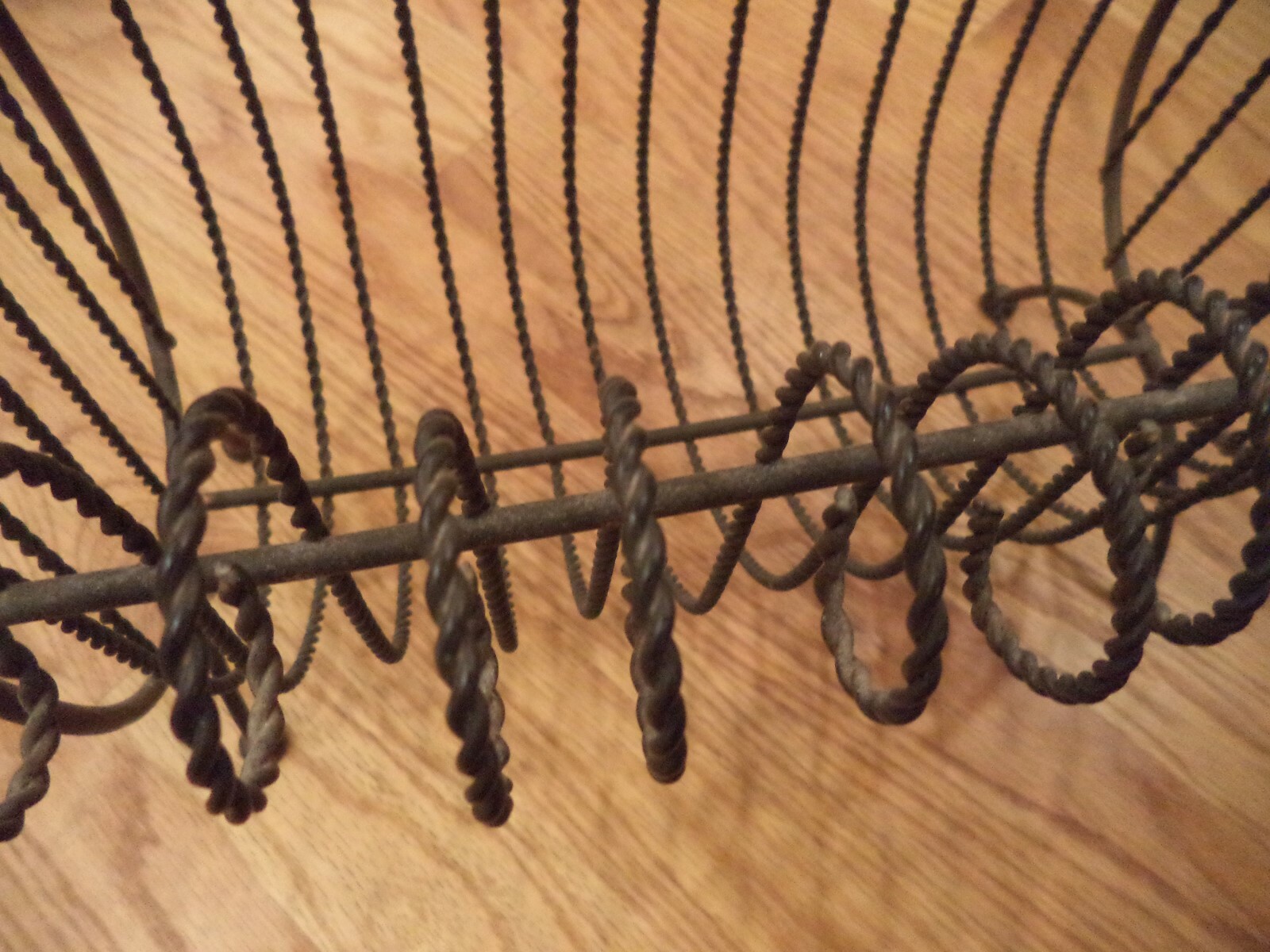 Twisted Metal Fancy Scroll Design Magazine Rack | eBay