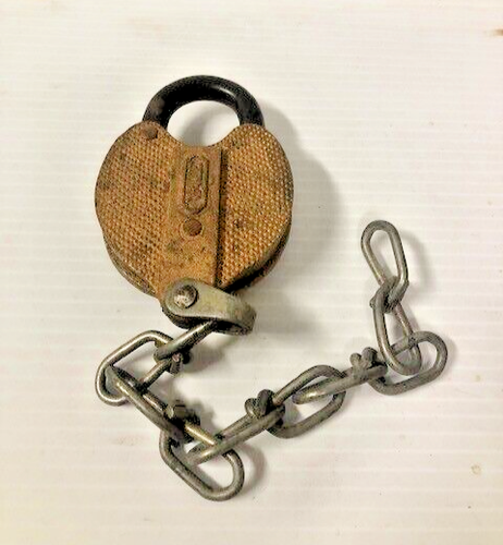 Vintage YALE PAD LOCK NO KEY TAKE A LOOK NOW - Ultra Rare!!!--14-B | eBay