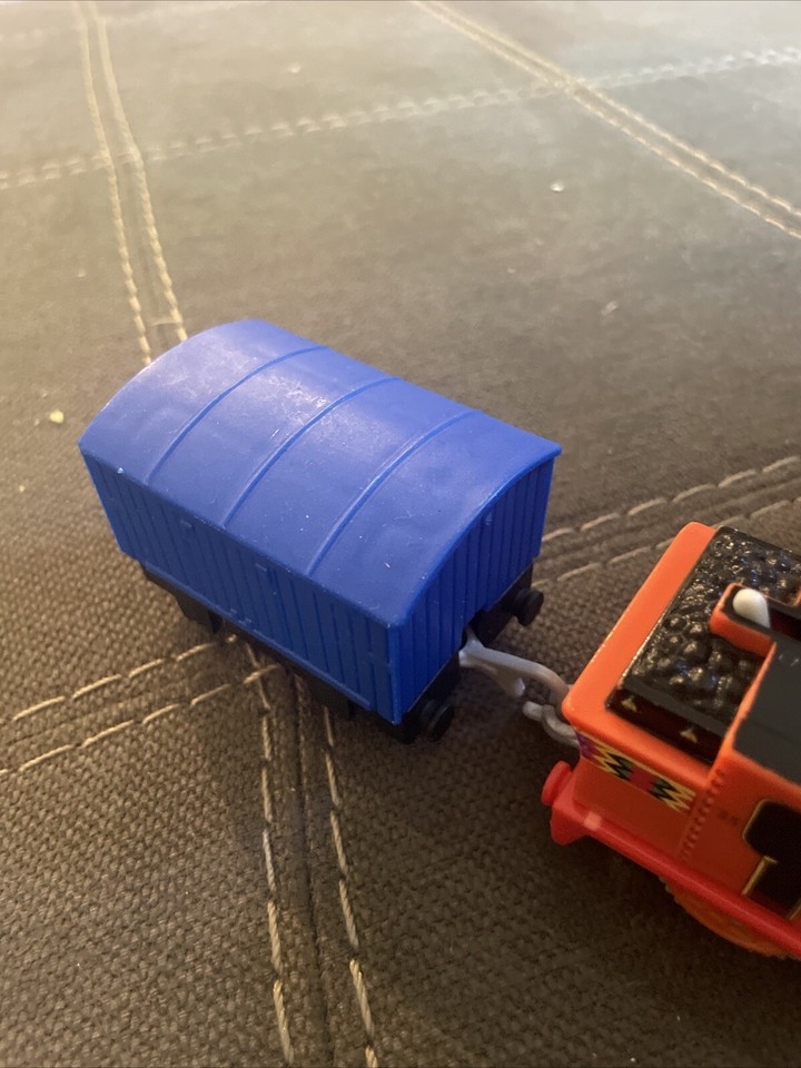 2013 Thomas the Train NIA Engine Motorized Train Gullane - Tested | eBay