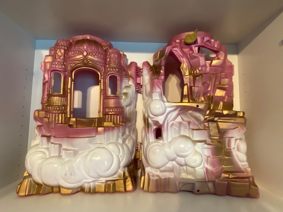 Vintage She-ra Princess of Power Castle and Dolls Used | eBay