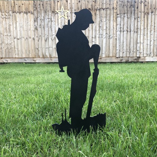 Tommy soldier statue silhouette , Lest We Forget Soldier in black metal ...