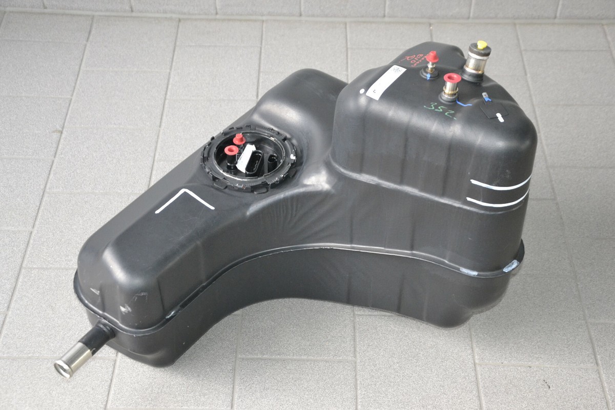 Lamborghini Gas Tank 2010 14 LAMBORGHINI GALLARDO RIGHT GAS FUEL TANK