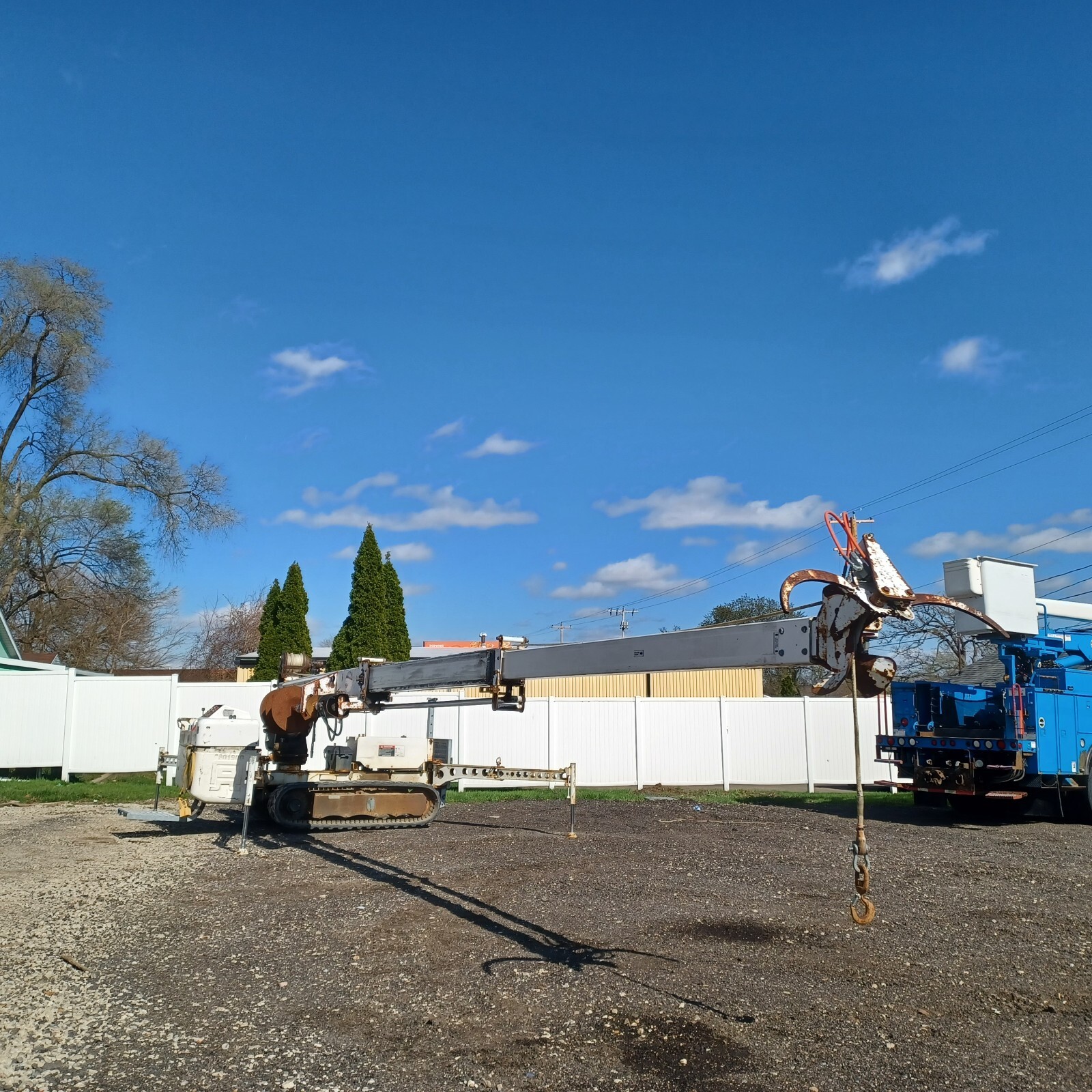 2005 Hinowa PT3000 30' Digger Derrick Bakyard Boom Winch Remote 3,000 ...