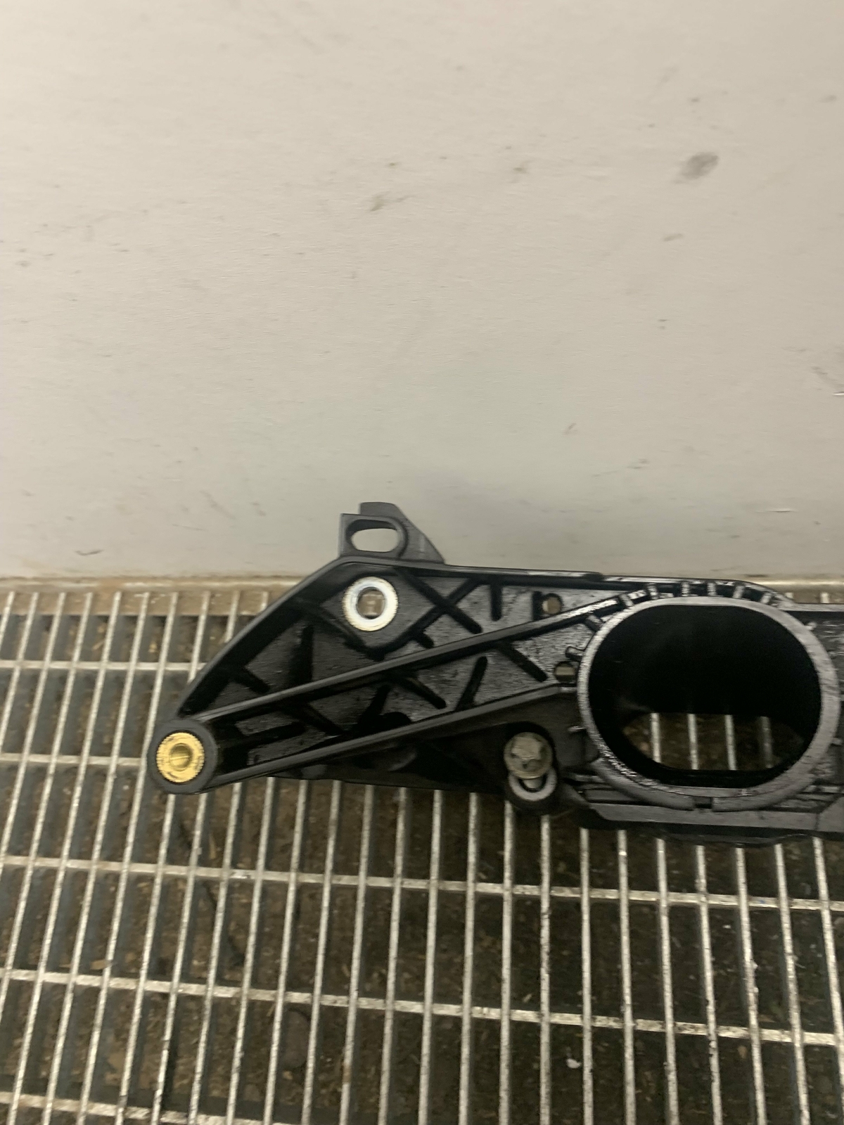 2013 MERCEDES-BENZ M W166 ML 350 Right Intake Manifold A2761401244 3.5 ...