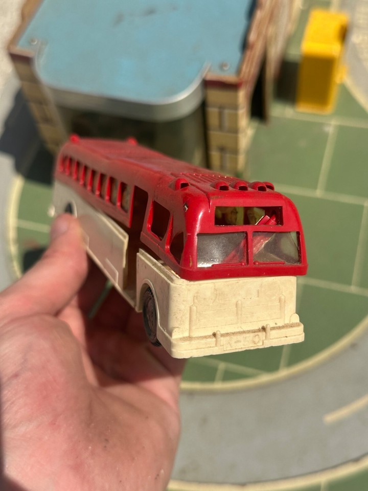 Vintage 1950s Keystone Bus Terminal Toy Playset w/ Greyhound Buses | eBay