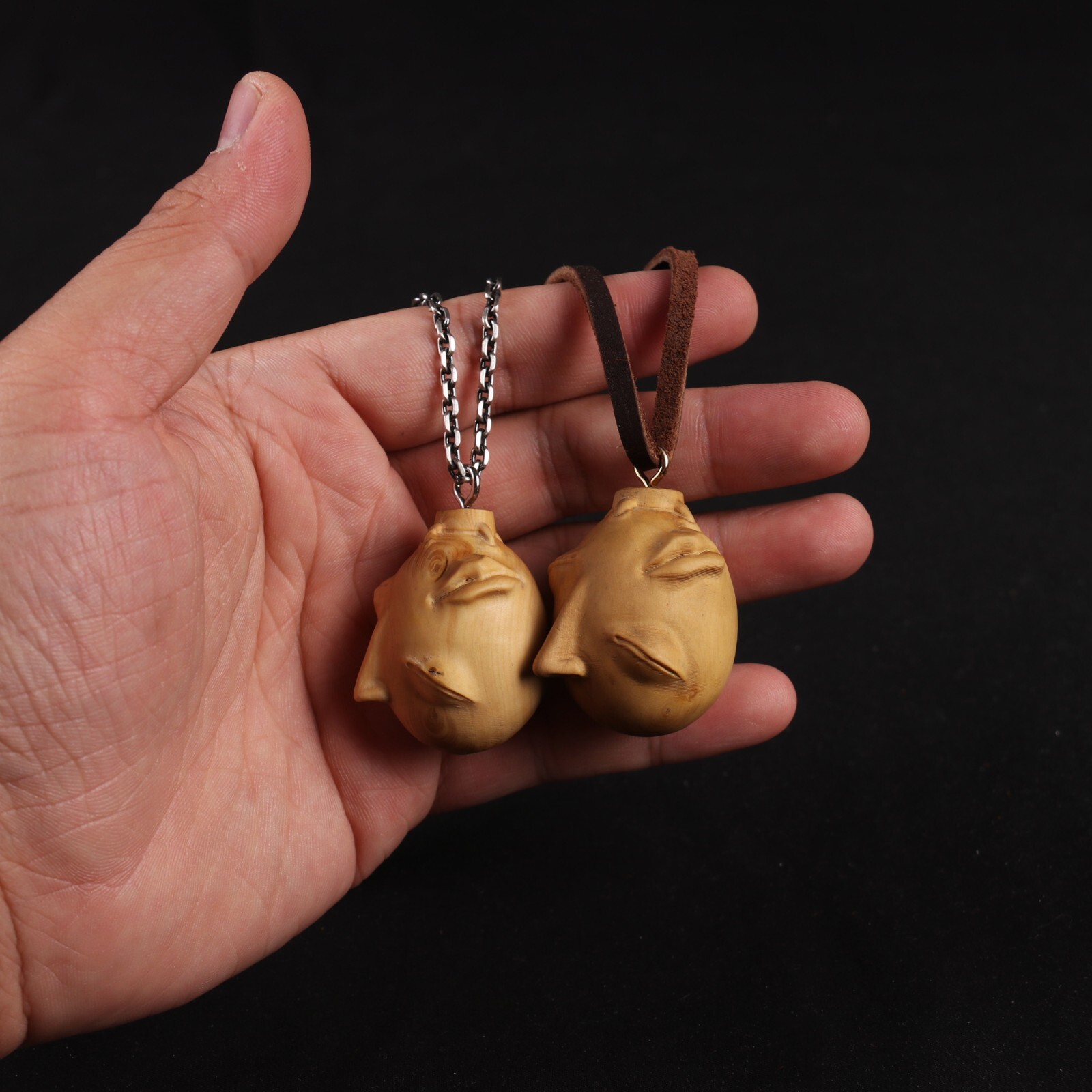 Wood Berserk Behelit Pendant Wooden Beherit Necklace Griffith Cosplay ...