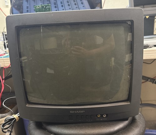 Vintage Sharp 13" Retro Gaming CRT TV 13N-M100B No Remote Front AV ...