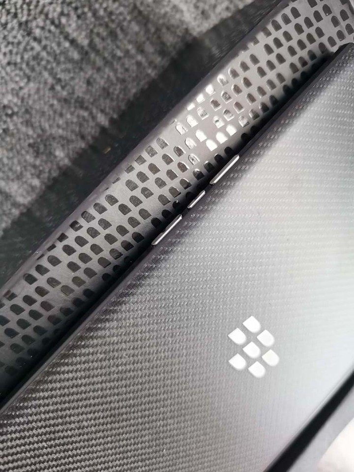 BlackBerry Priv Unlocked 4G 32GB Android Slide-out Keyboard Cellphone ...