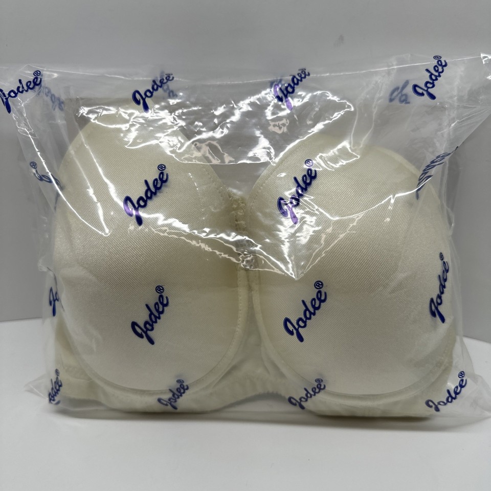 Jodee Mastectomy Bra Wireless Soft Cup Ivory Off White 810 38AA Pockets ...