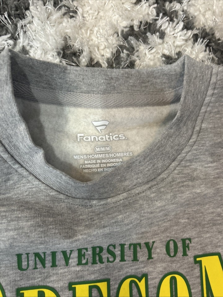 NWT! Fanatics Men's NCAA Oregon Ducks Classic Crew Neck Sweatshirt Gray ...