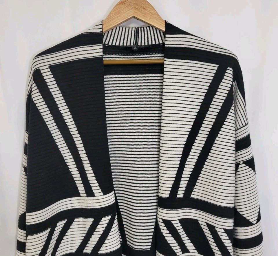 Vertigo Black & White Geometric Pattern Open Front Cardigan Sweater ...