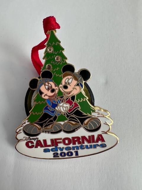 Disney Christmas California Adventure 2001 Mickey And Minnie Light up ...