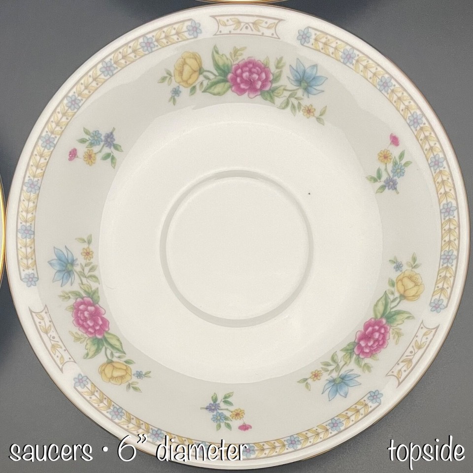 Liling Fine China Ling Rose Dinnerware 20 Piece Set for 4 c1980s Made ...