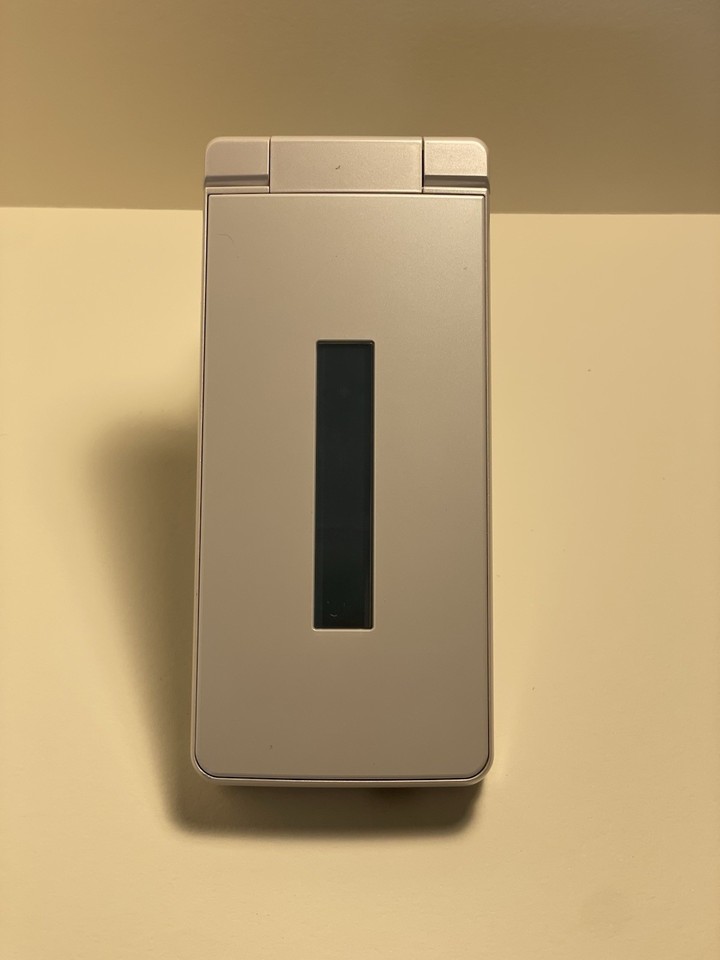 Sharp Aquos Keitai 3 805SH Flip Phone WHITE – Unlocked – Japanese ...