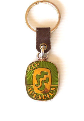 VINTAGE AQUARIUS STAR SIGN ASTROLOGY SOUVENIR METAL LEATHER KEY CHAIN ...
