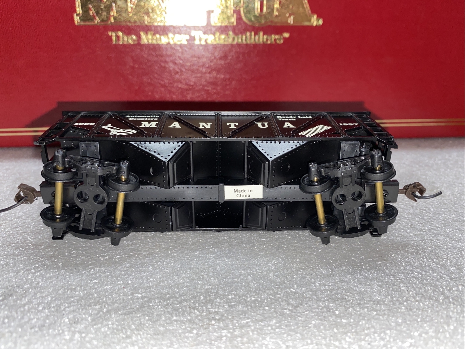 Mantua Landmark Invention Hopper Car From 75th Anniversary Set, HO | eBay