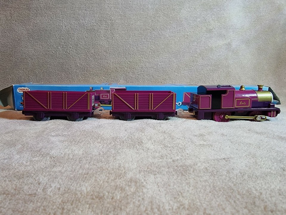 TOMY Trackmaster Thomas And Friends Boxed Lady With Trucks B72 | eBay UK