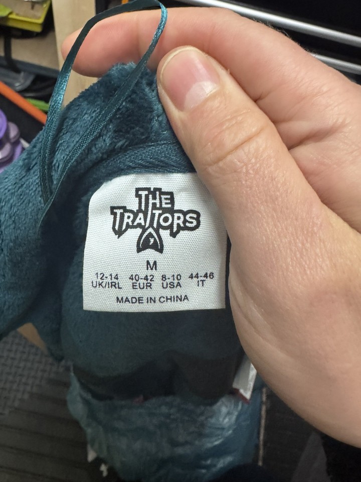 The Traitors Cape clock Dressing Gown (Primark) sold out size medium ...