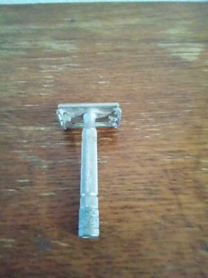 Vintage Gillette Safety Razor 1946-47 | eBay