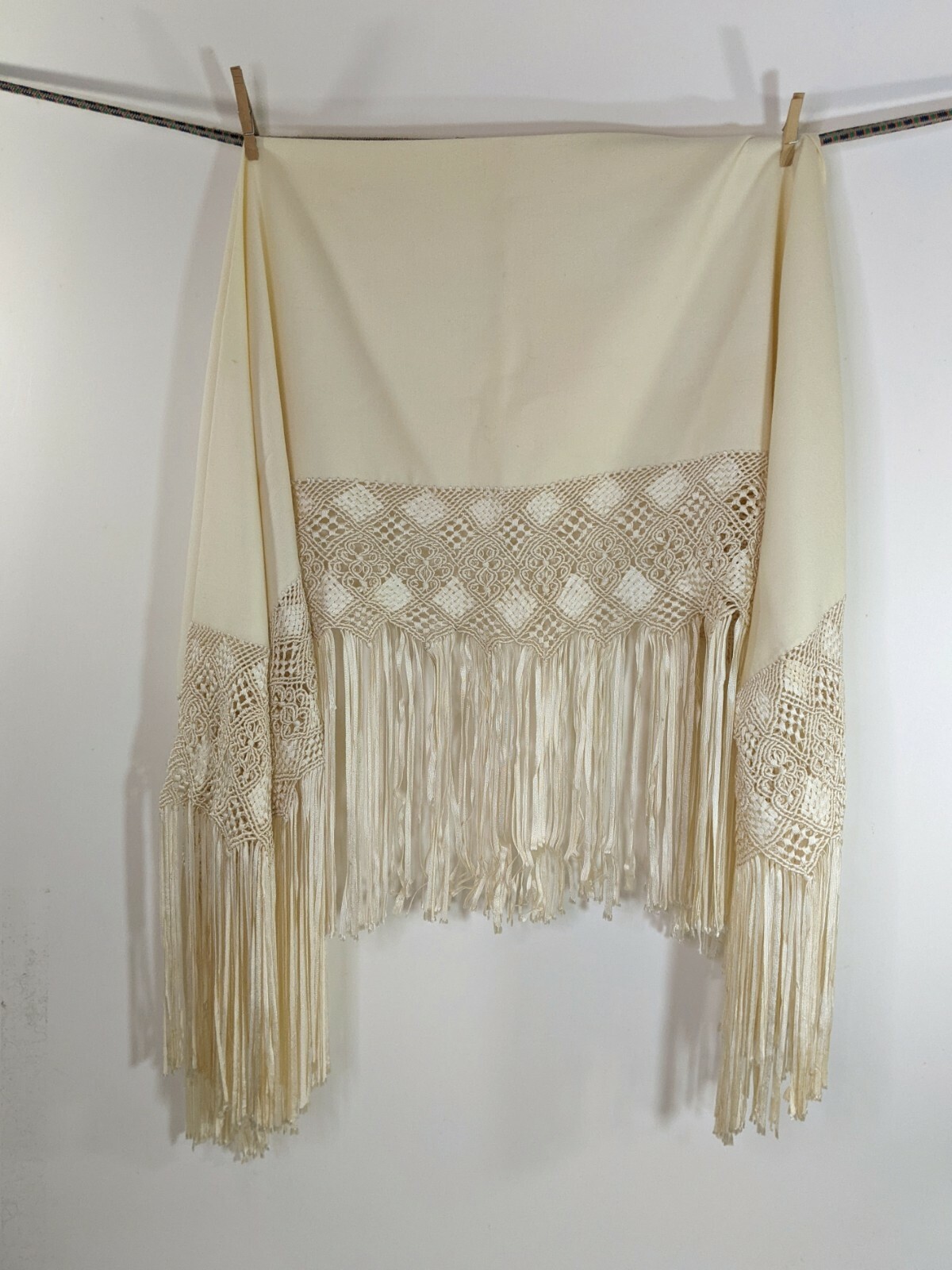 Vintage Shawl Wool Crepe Macrame Ribbon Fringe Cream … - Gem