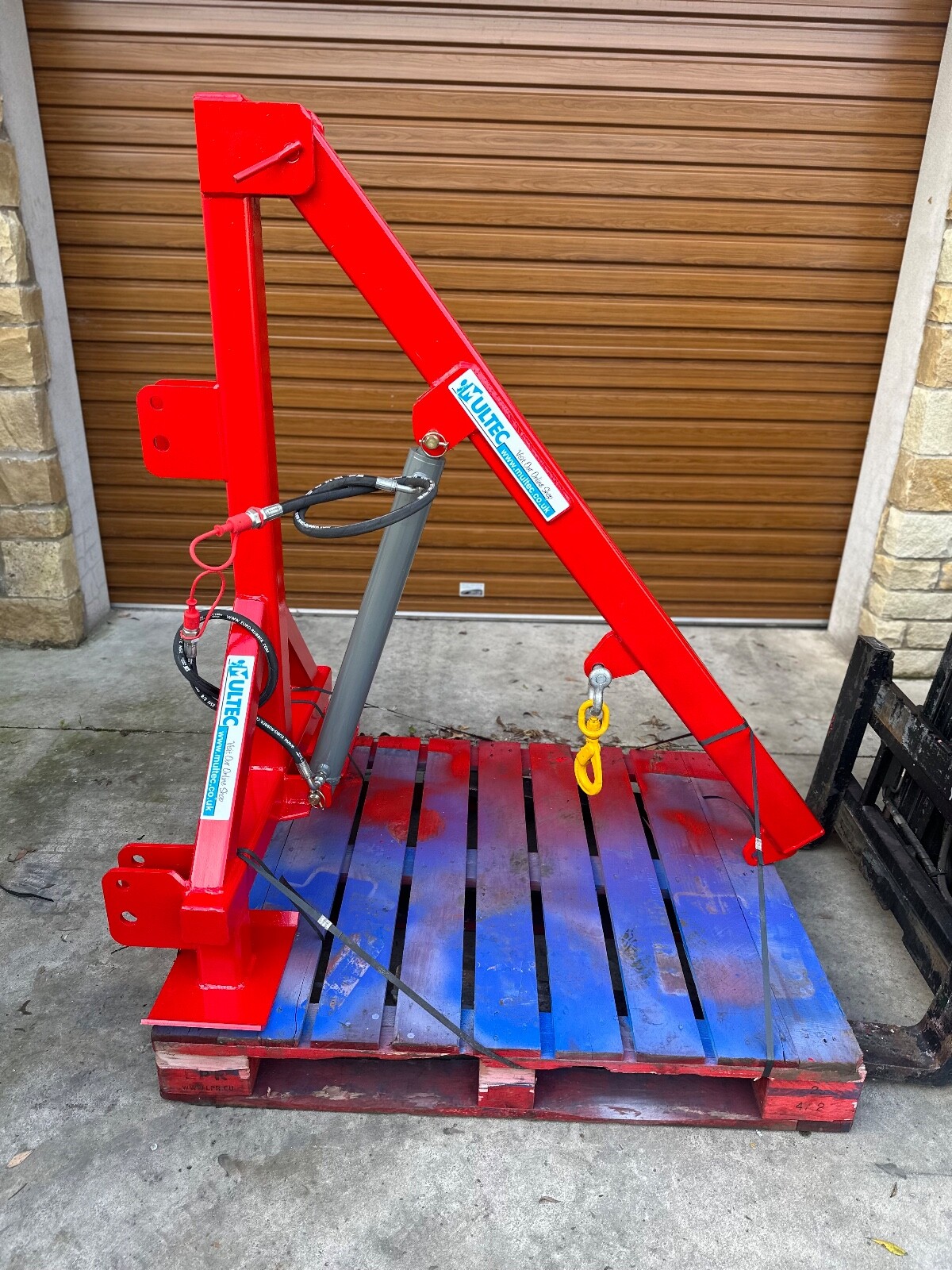 HYDRAULIC Tractor Crane Attachment (SWL - 1000KG) C/w Swivel Hook & D ...