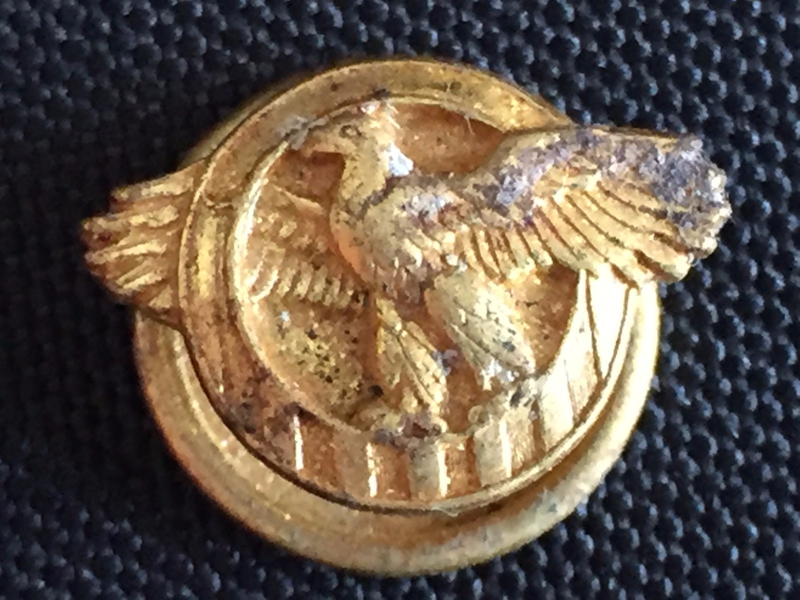 Vintage "Ruptured Duck" WWII U.S. Military Honorable Discharge Lapel ...