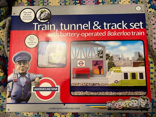 bachmann underground Ernie, Train, Tunnel And Track Set. Brand New ...
