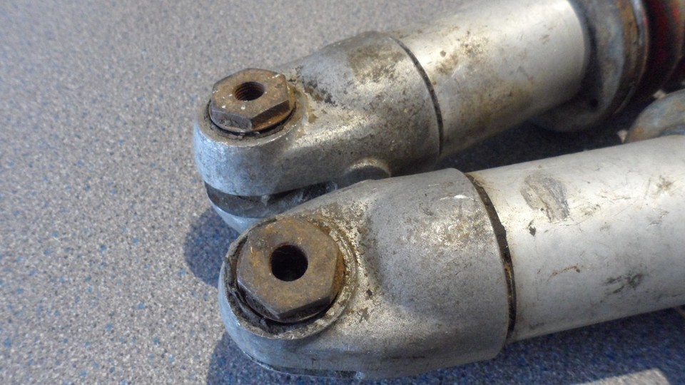 VINTAGE CLASSIC ORIGINAL AJS / MATCHLESS TWO JAMPOT REAR SUSPENSION ...