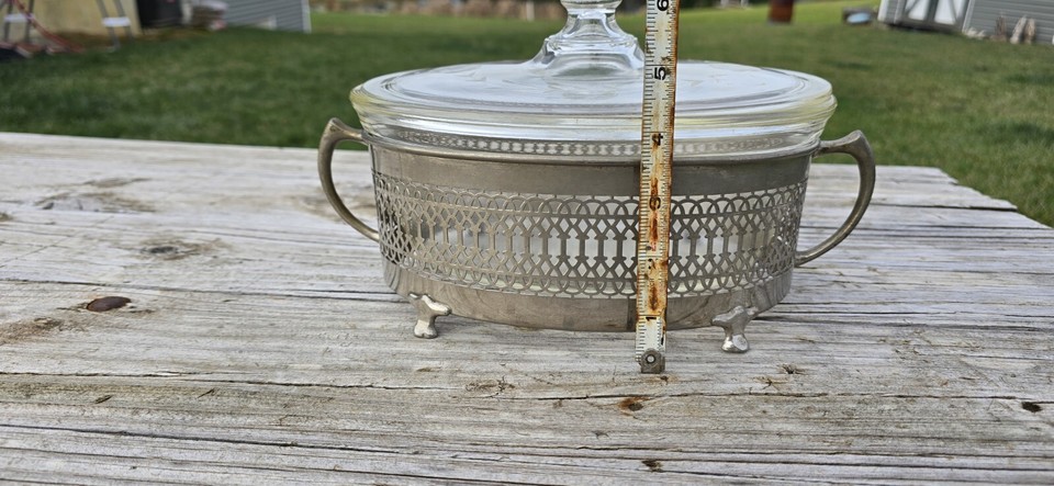 Vintage Pyrex Oval Clear Glass Casserole Dish with Etched Lid and Metal ...