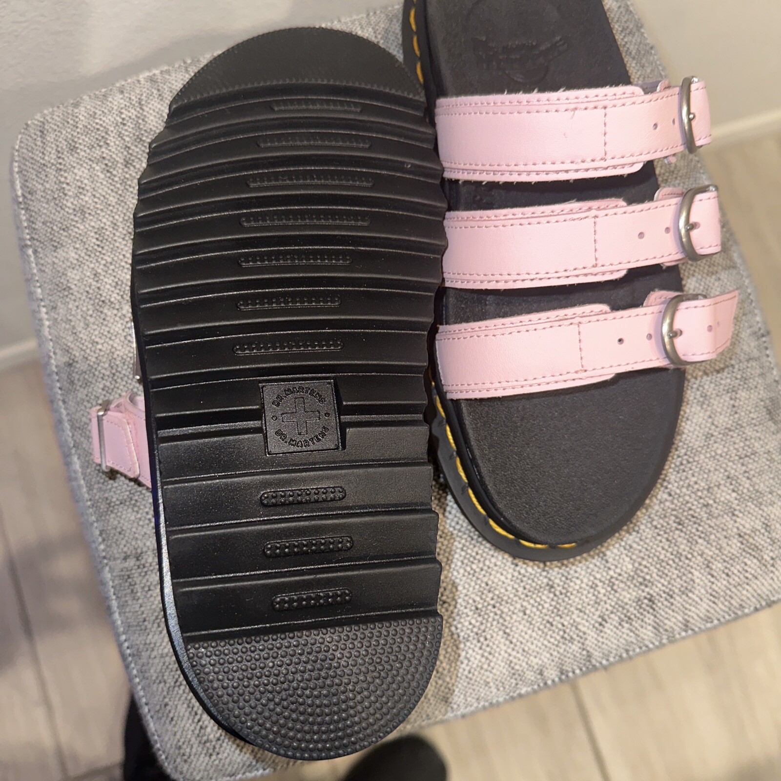 Dr. Martens Docs Blaire Slide Sandals girls Size 5 platfrom Sandals ...