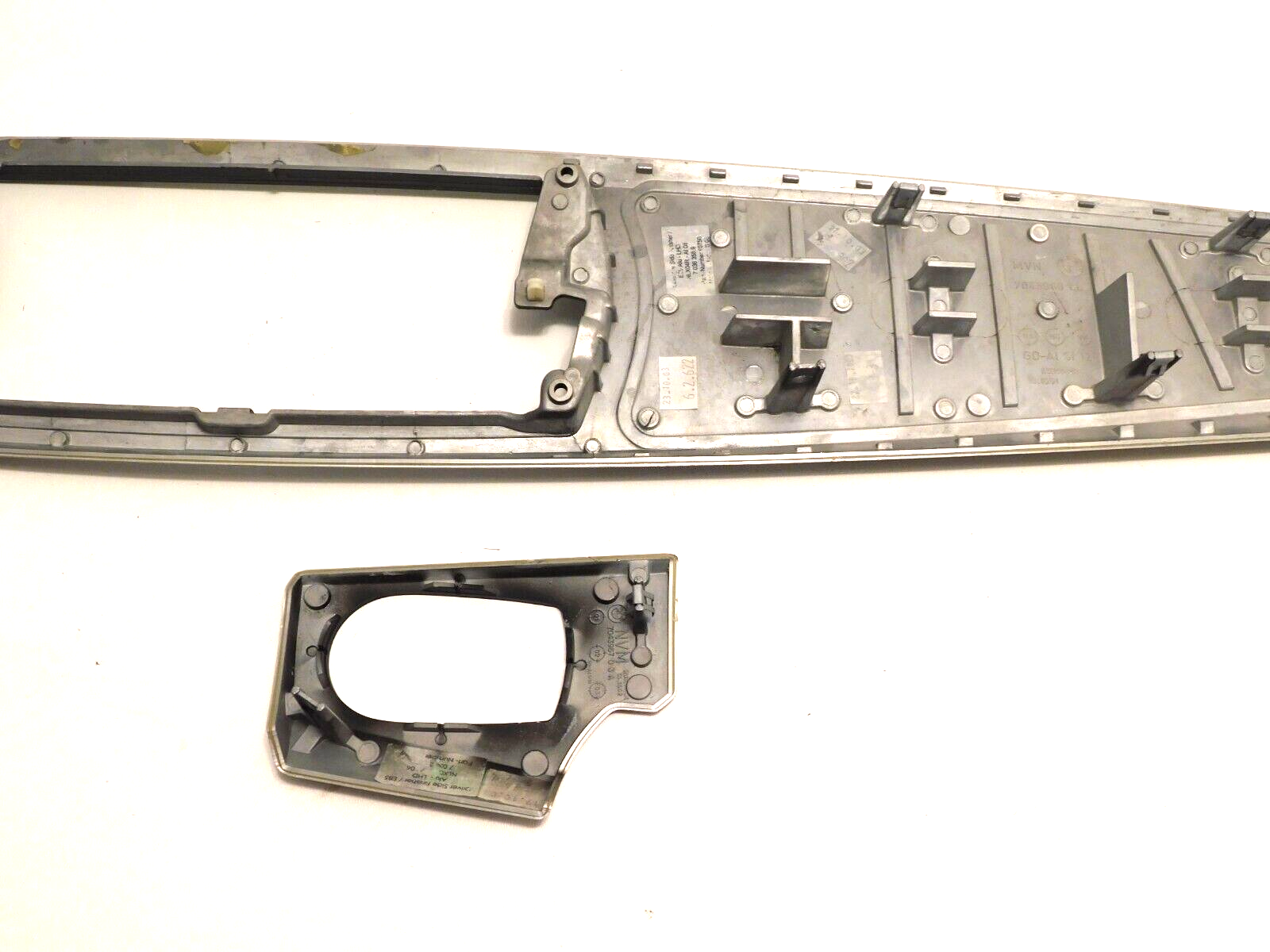03-08 BMW Z4 E85 E86 Right Passenger Side Center Dash Trim Panel ...